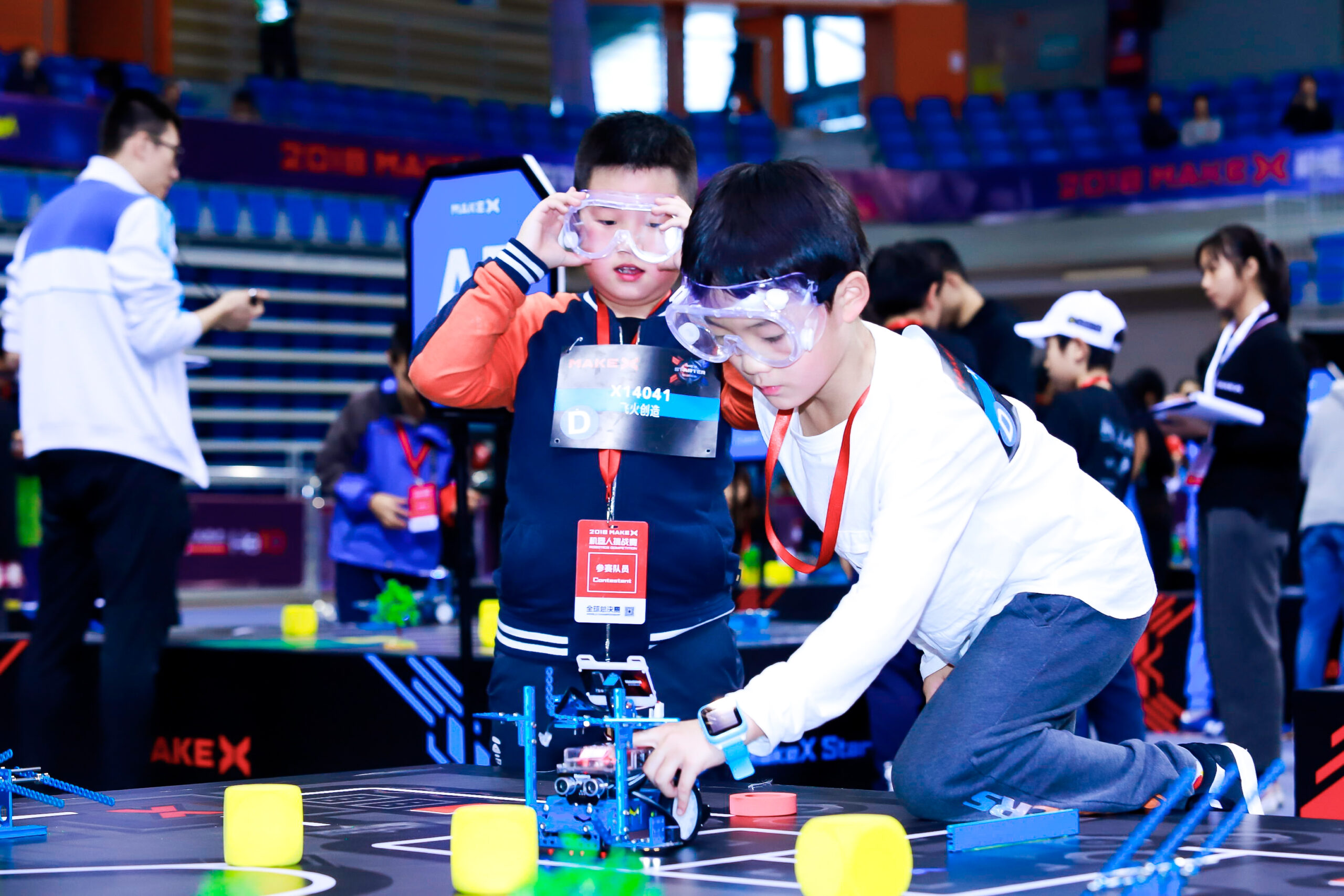 MakeX 发展历程 - MakeX Robotics Competition